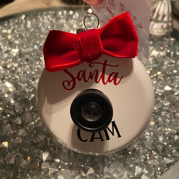 Hand Crafted | Holiday | 3 Santas Cam White Plastic Disc Ornament ...